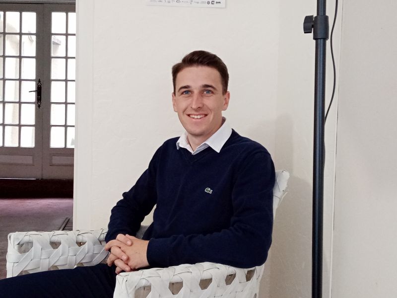 Portrait de Melvin Frau qui milite "pour la France" - Par Thomas H ...